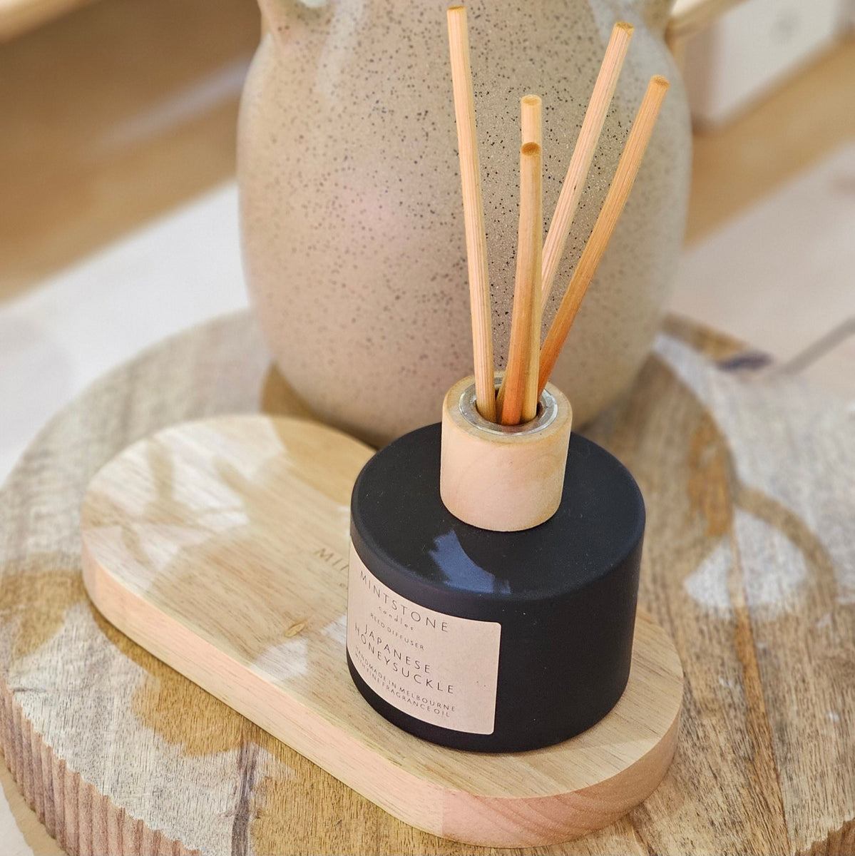 Reed Diffusers – Mintstone Candles